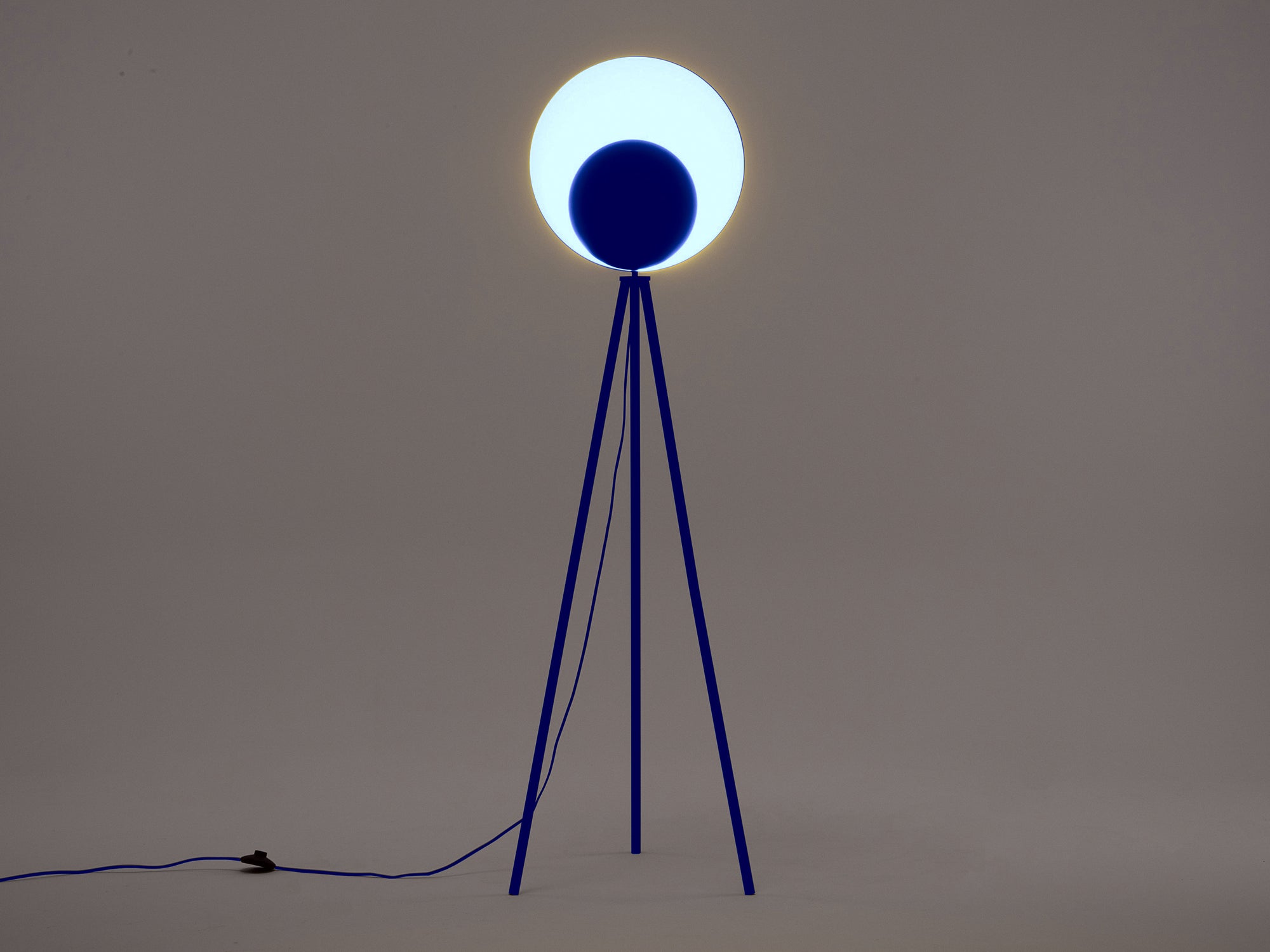 Blue diffuser floor lamp | LED Floor Lamps | houseof.com